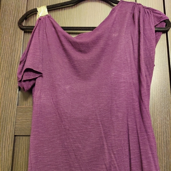Tops | Must Bundle Top With One Shoulder Chain Strap | Poshmark